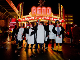 SANTA CRAWL GROUP PHOTO UNDER THE RENO ARCH RETURNS THIS YEAR! - Crawl ...