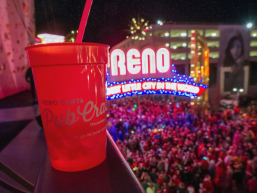 SANTA CRAWL GROUP PHOTO UNDER THE RENO ARCH RETURNS THIS YEAR! - Crawl ...