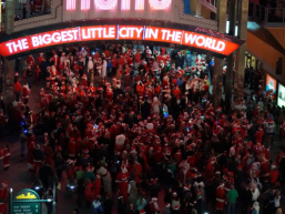 SANTA CRAWL GROUP PHOTO UNDER THE RENO ARCH RETURNS THIS YEAR! - Crawl ...