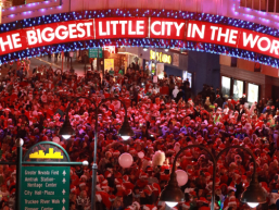SANTA CRAWL GROUP PHOTO UNDER THE RENO ARCH RETURNS THIS YEAR! - Crawl ...
